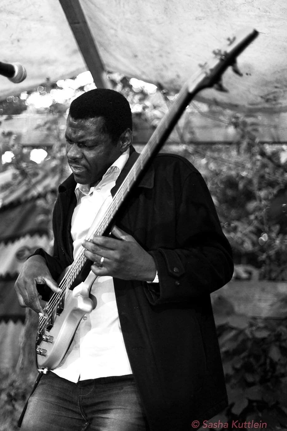 Alain Nyamé - La Basse et le Groove Camerounais