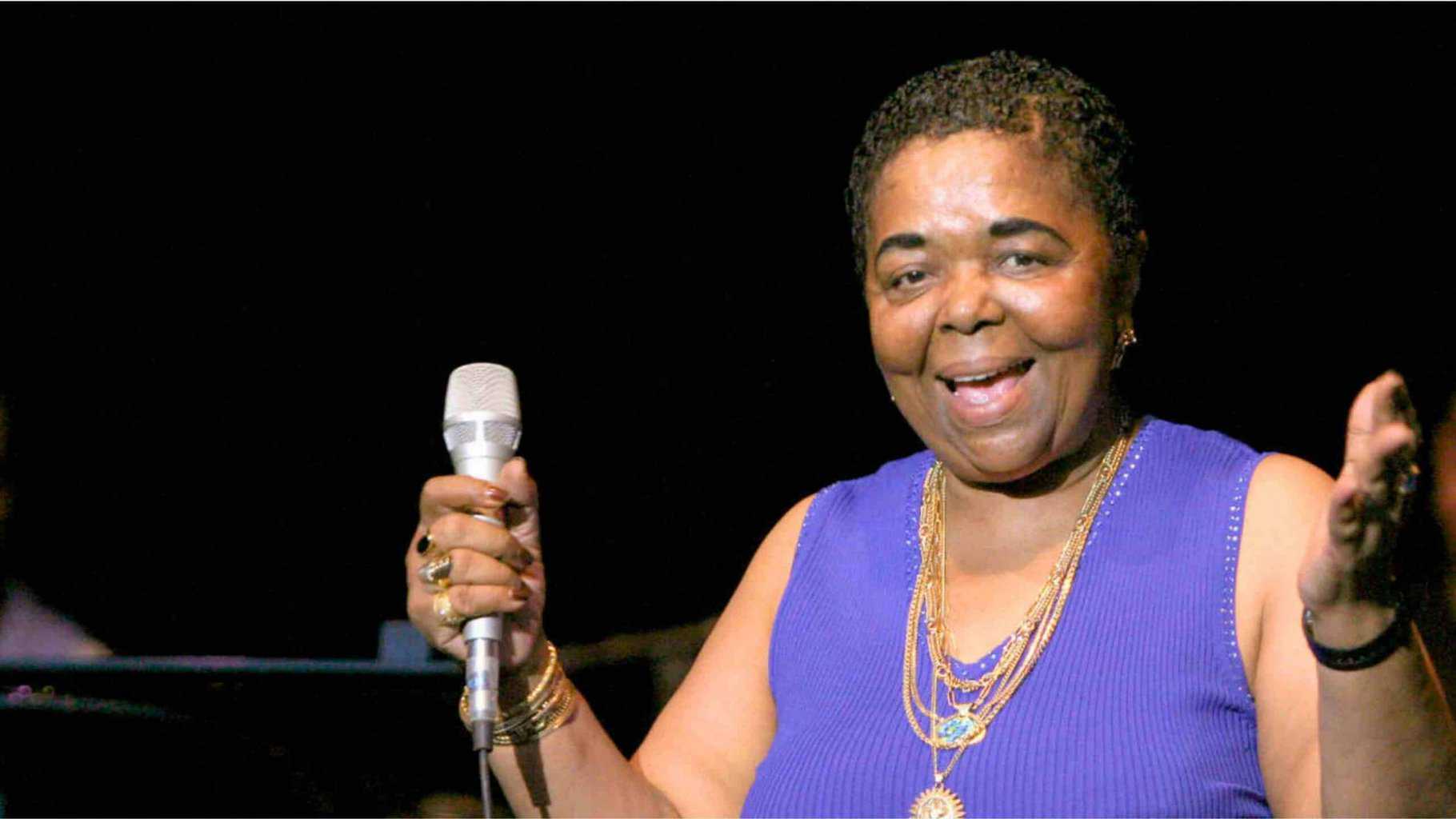 Cesaria Evora : La Reine de la Musique Morna